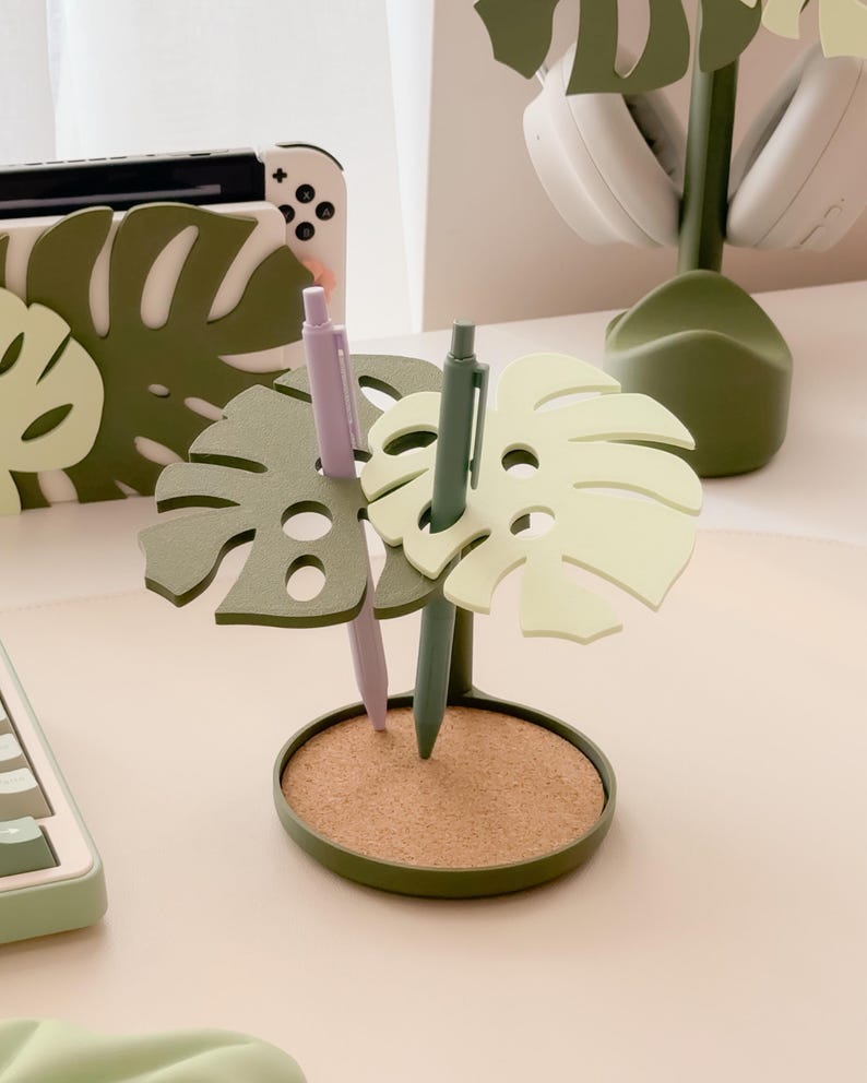 Monstera Pen Holder: Two-tone Green Cozy Desk Organizer - Etsy
