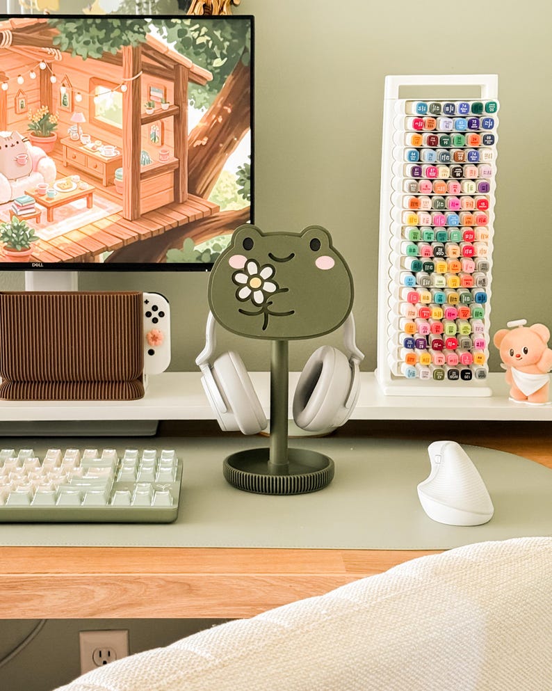 Frog Headphone Stand: Green Cottagecore Desk Decor - Interchangeable ...