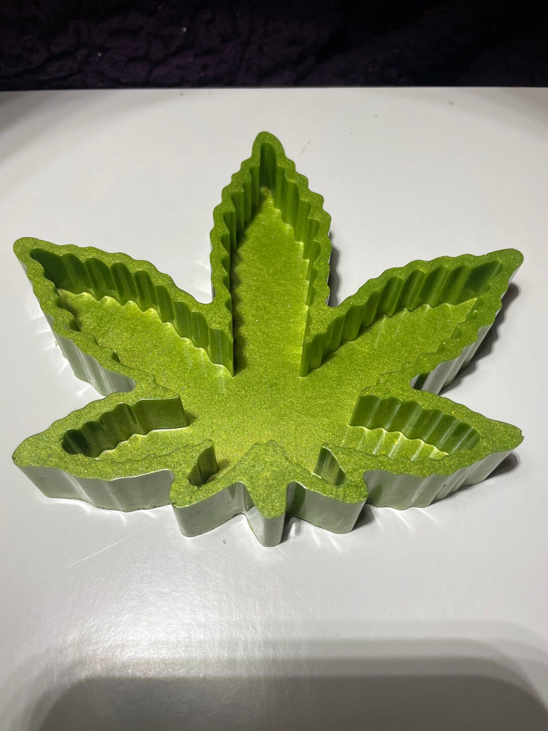Marijuana Epoxy Resin Ashtray - Etsy