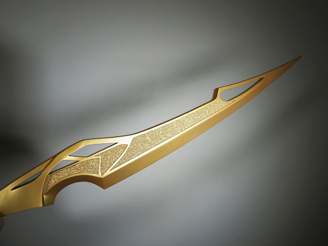 Moon Glaive - Etsy