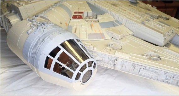 Hasbro legacy millennium falcon store