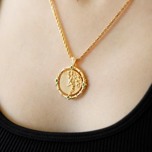 14K Gold Plated Birth Flower Medallion Necklace With Birthstone - Etsy