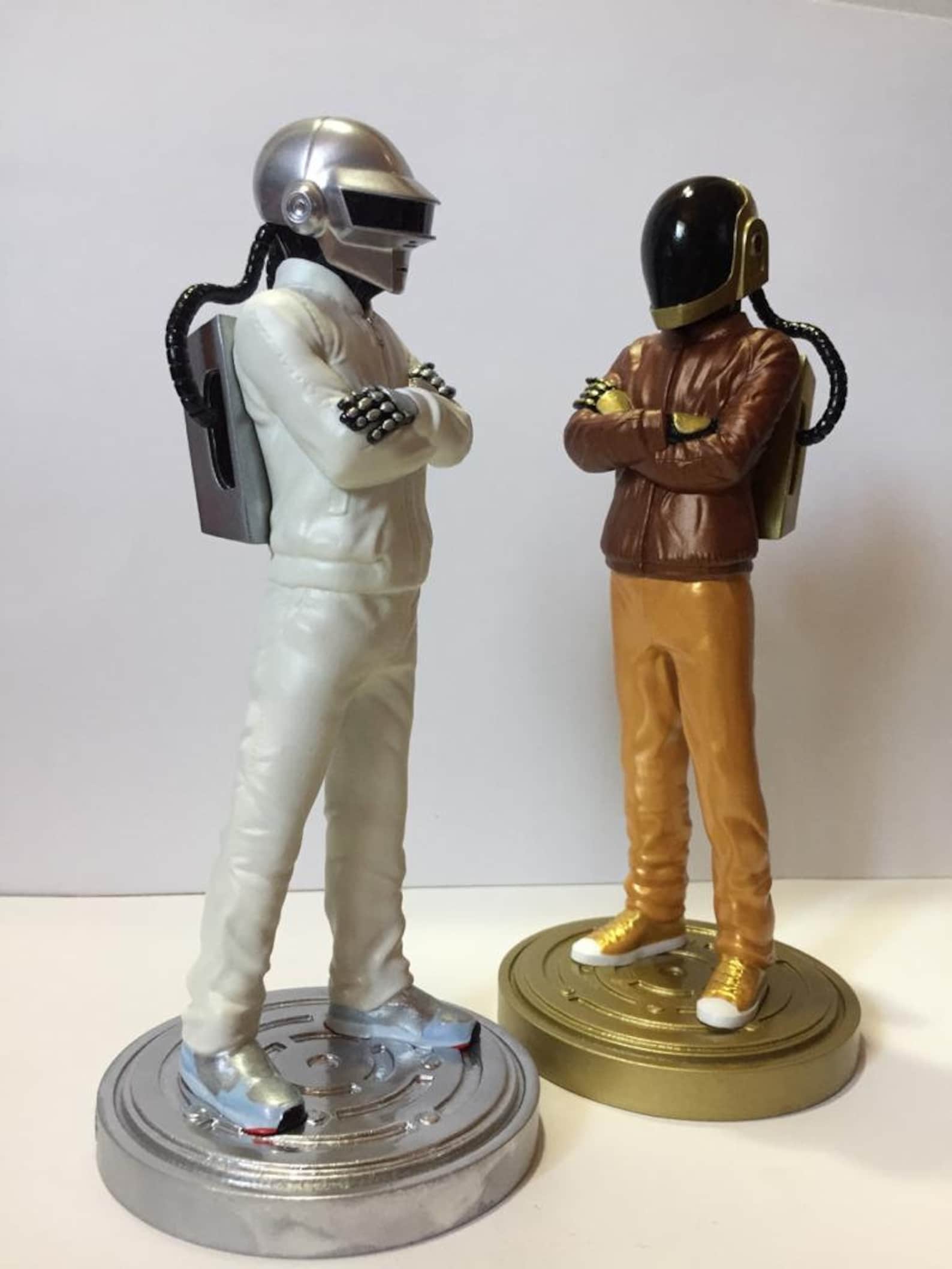 Custom Statue Daft Punk - Etsy Canada