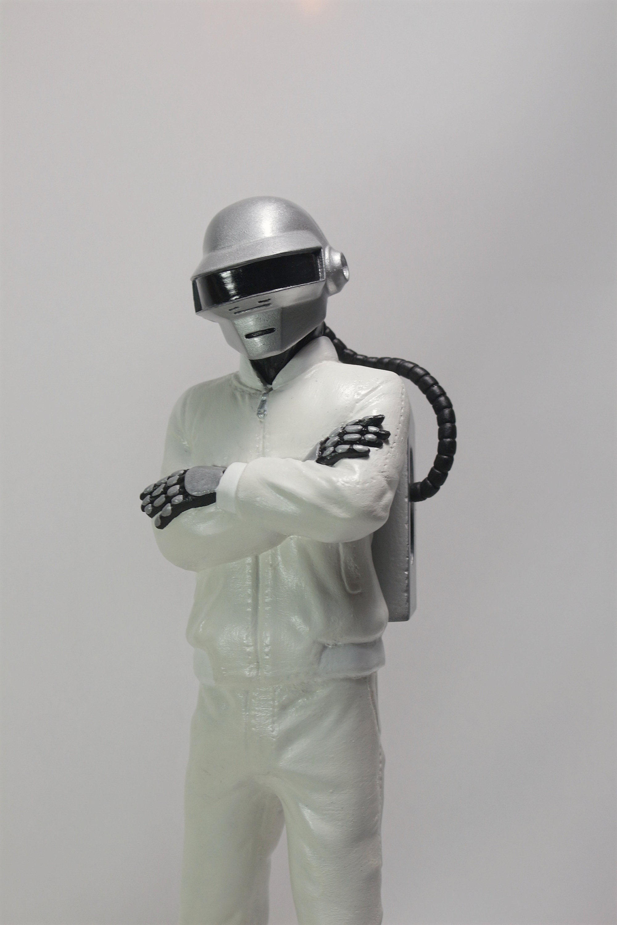 Custom Statue Daft Punk - Etsy Canada