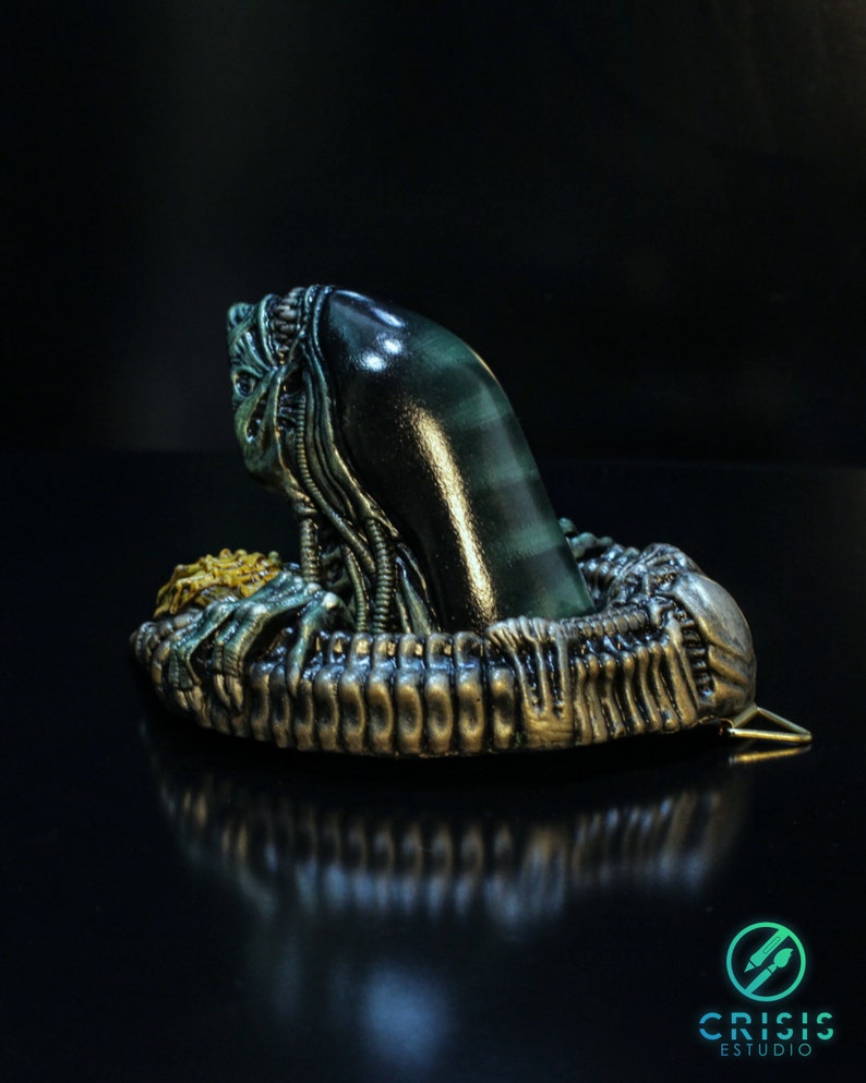 ALIEN XENOMORPH Resin wall Hanging Custom Statue - Etsy