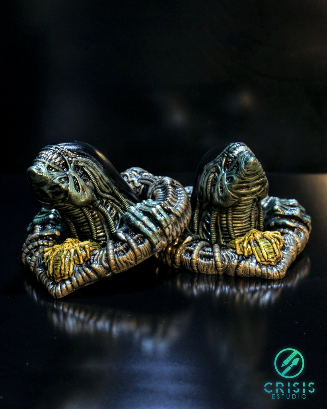 ALIEN XENOMORPH Resin wall Hanging Custom Statue - Etsy