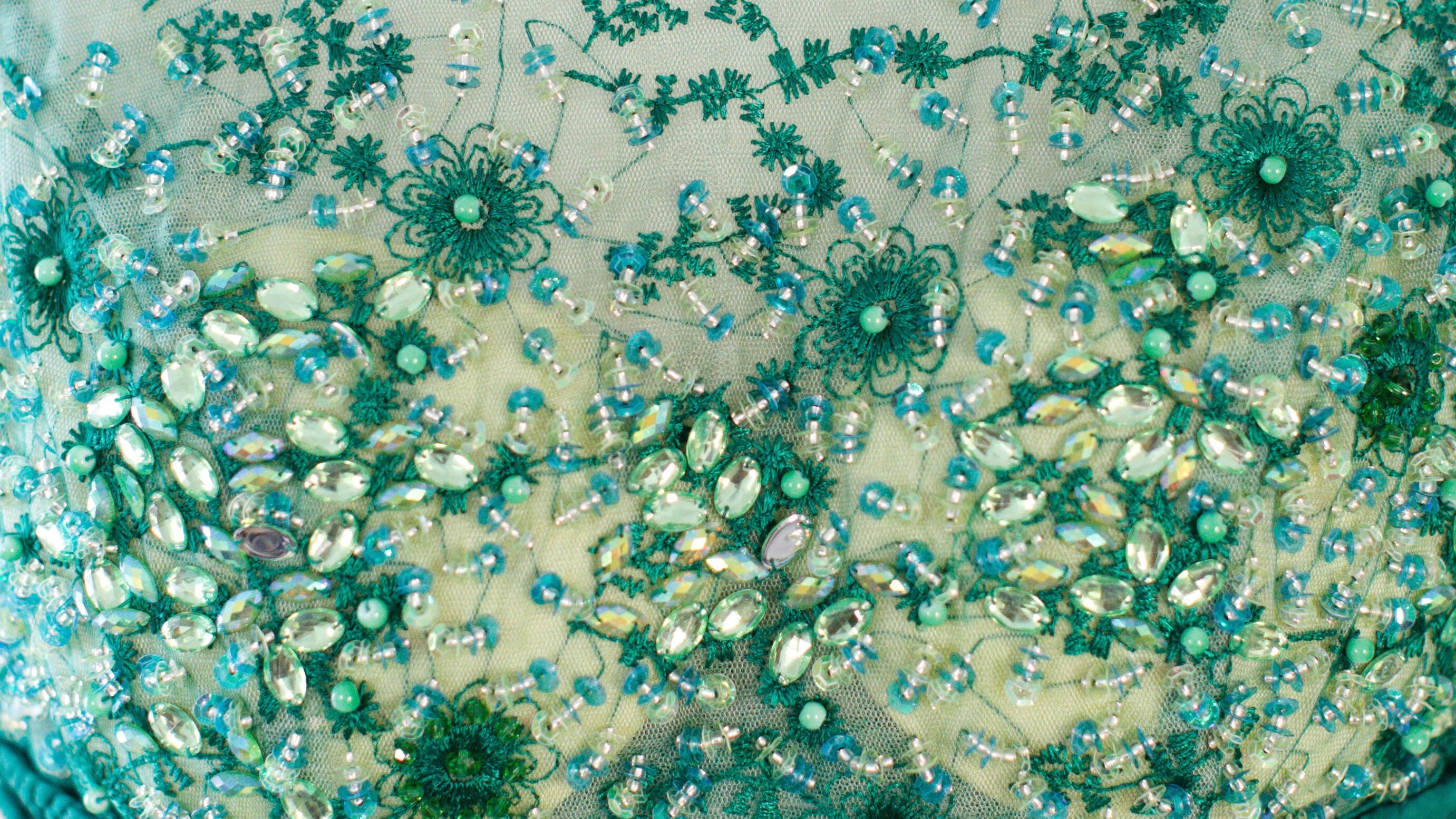 Amelia Floral Embroidered Chiffon Lace Translucent Bridesmaid Dress US4 ...