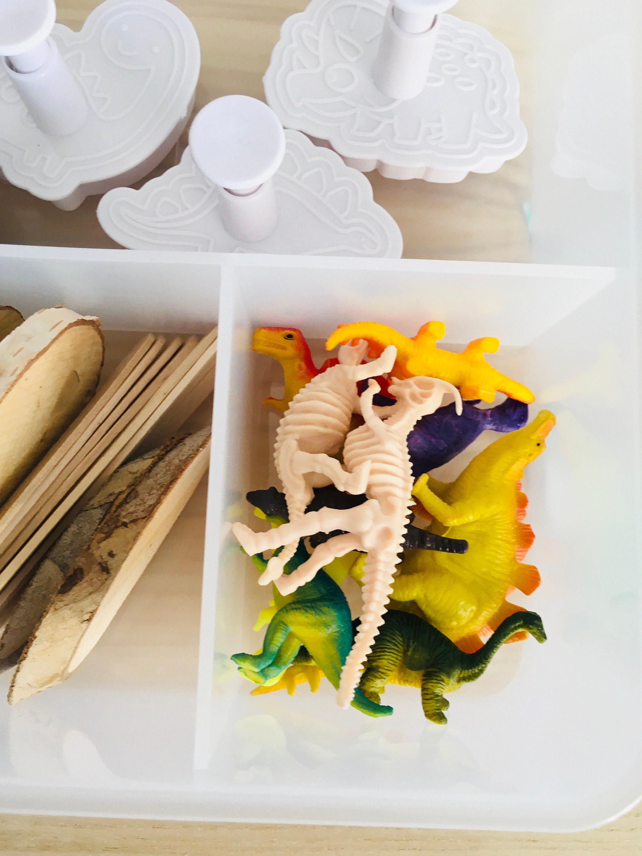 Sensory Kit With Dinosaur-themed Food Modeling Clay, Take-home Game ...