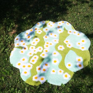 Daisy Tufted Rug, Flowers Tuft Rug, Decorative Tuft Rug, Handmade Tuft ...
