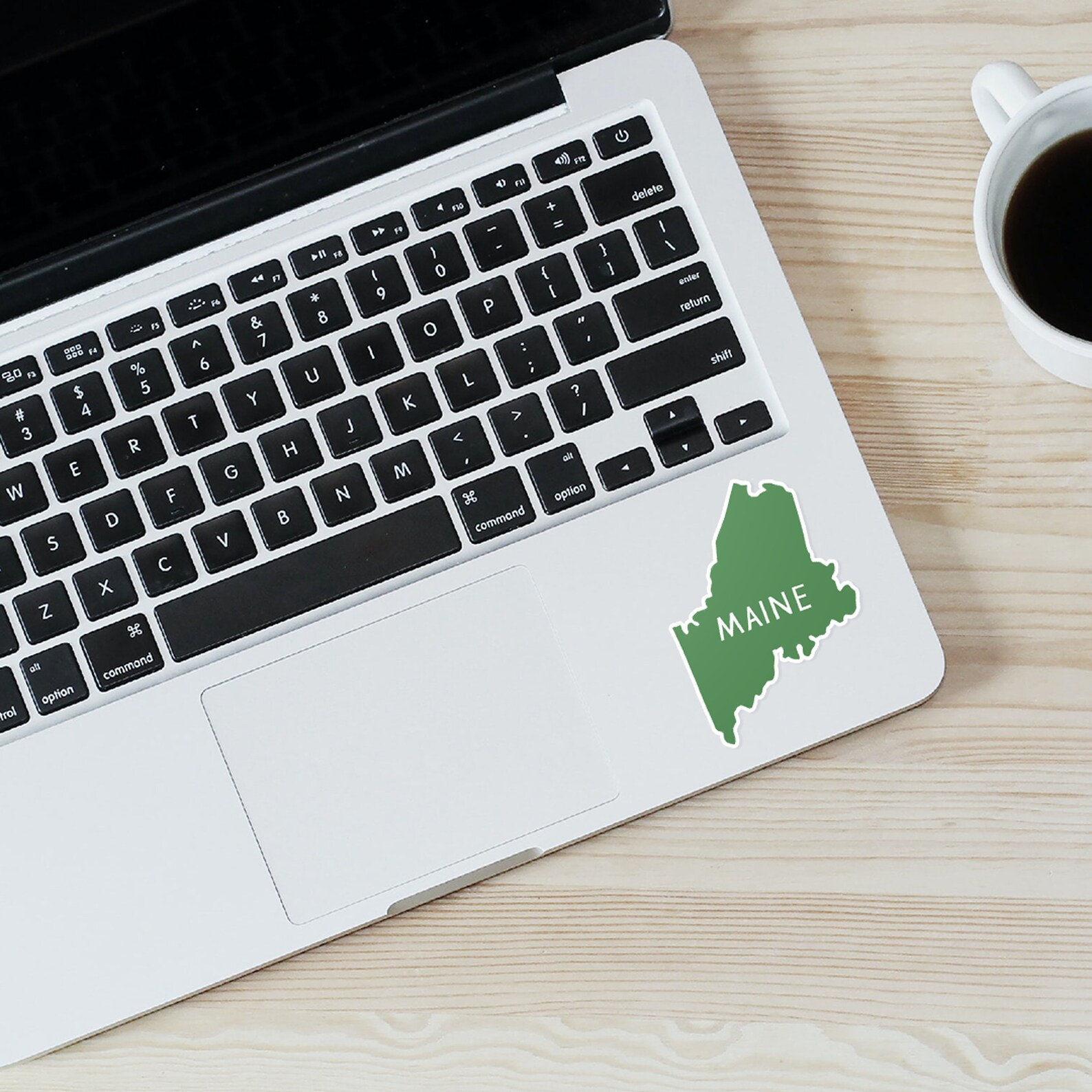 Maine State Silhouette Sticker - Etsy