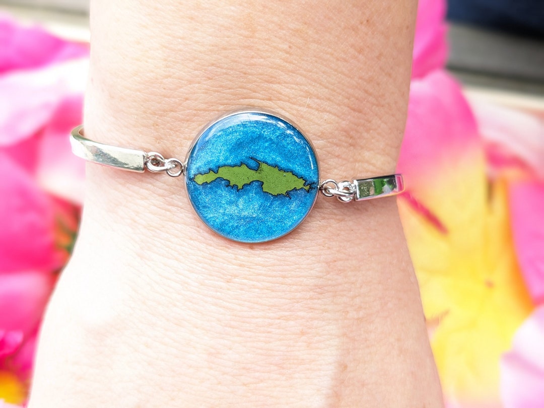 St Thomas USVI Bracelet, Stunning Resin Silver Jewelry, Virgin Island ...