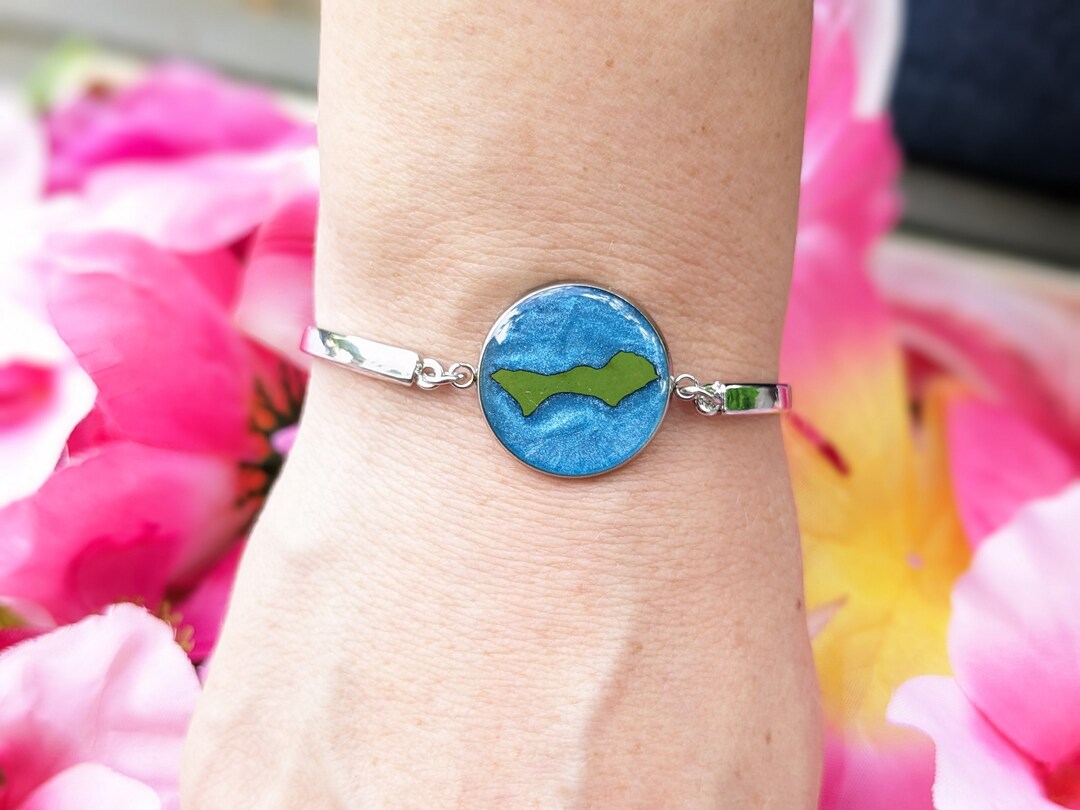 Lovango Cay USVI Bracelet, Stunning Resin Silver Jewelry, Virgin Island ...