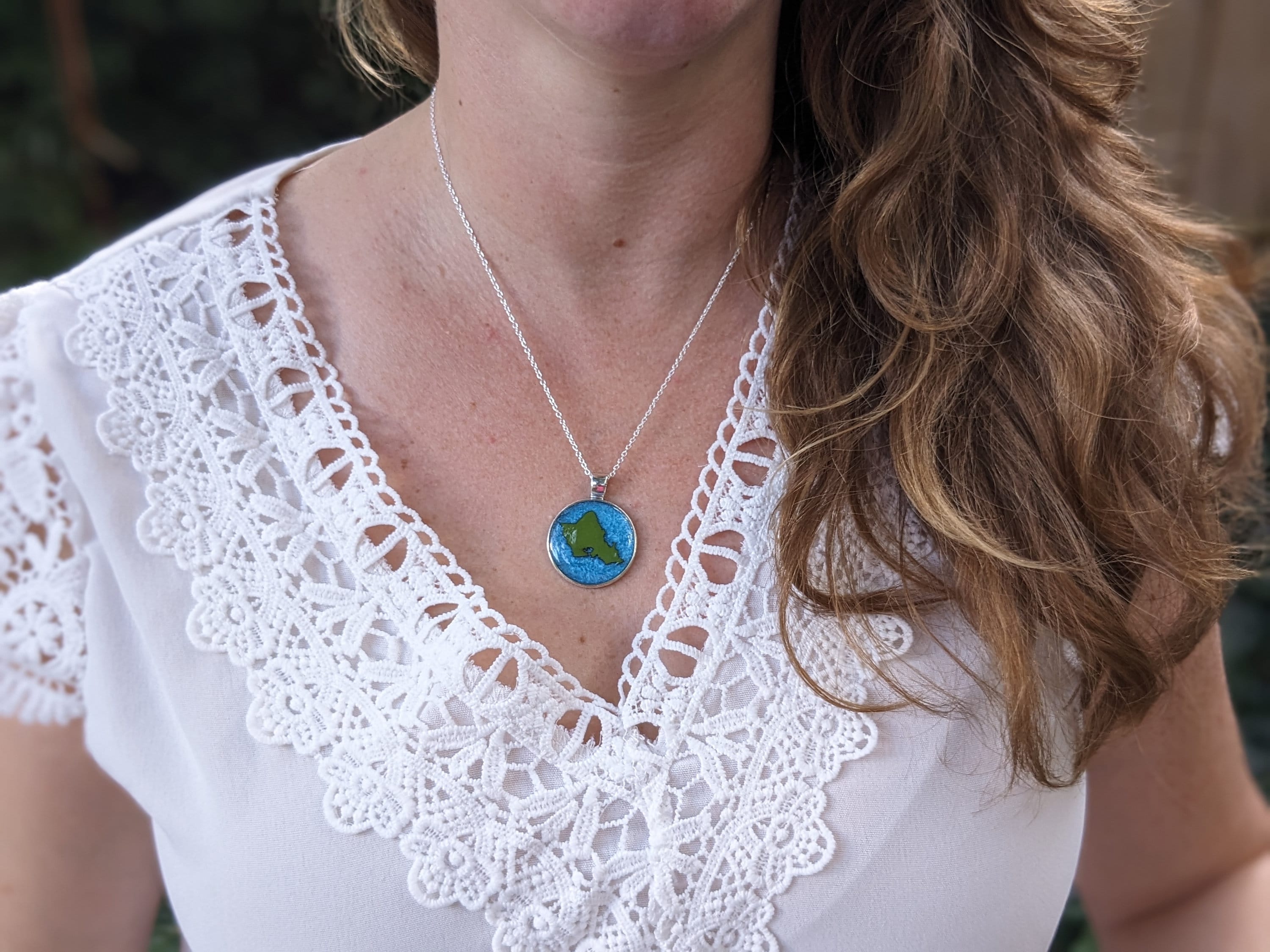 Oahu Hawaii Island Necklace, Gorgeous Resin Silver Pendant Jewelry ...