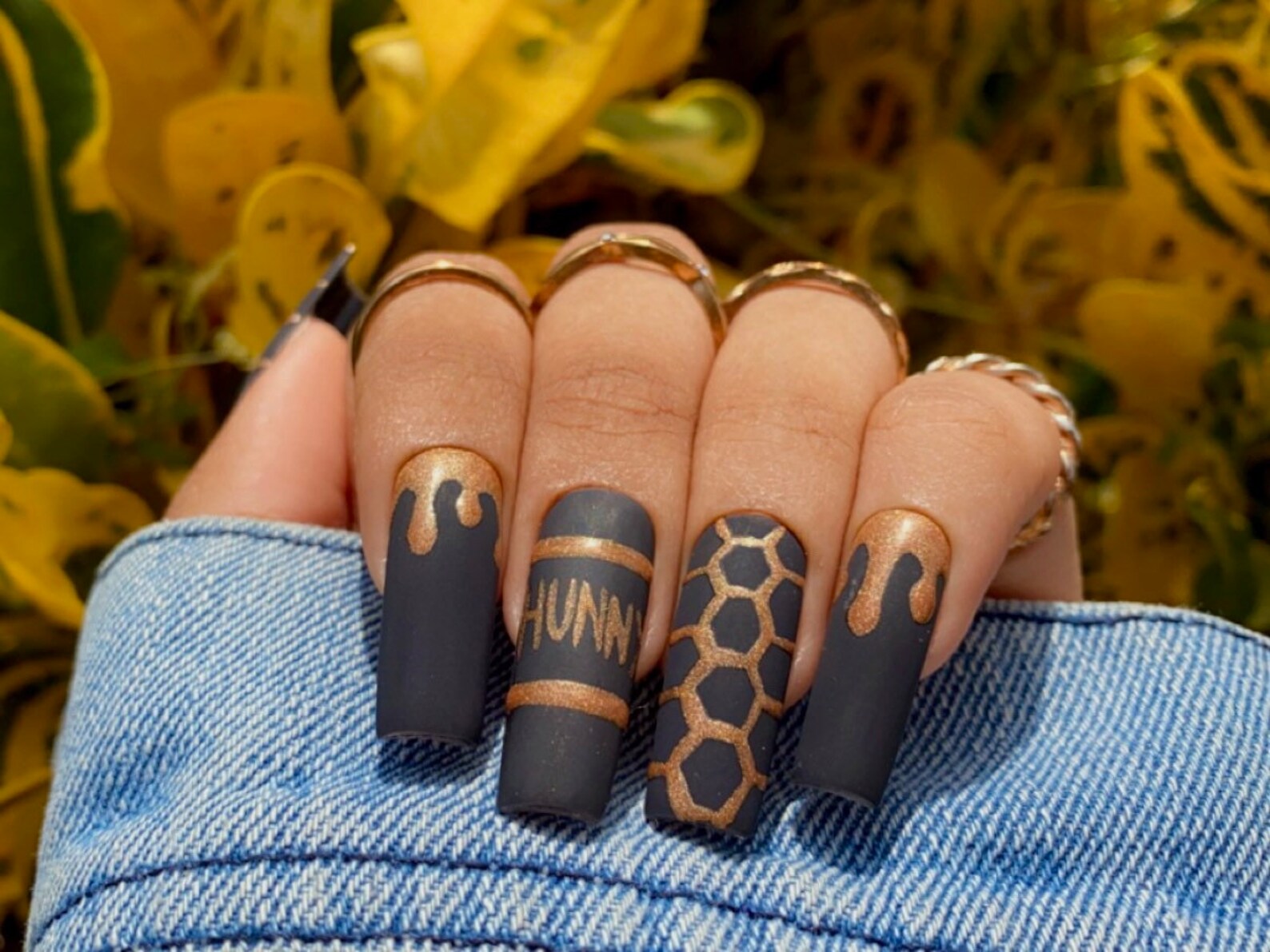 Hunny Press on Nails Bee Nails Honey Nails Black and Gold Nails Summer ...