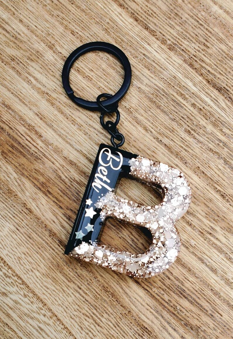 Black and Gold Personalized Resin Letter Keychain - Etsy