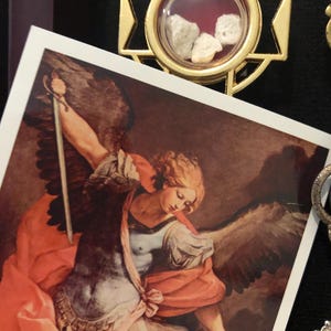 Saint Michael the Archangel Relic Medal Pack - Third Class Relic Holy ...