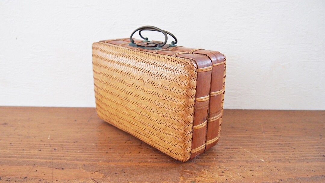 A Japanese Vintage Small Bamboo Basket Bag Kori-kaban luggage Sewing ...