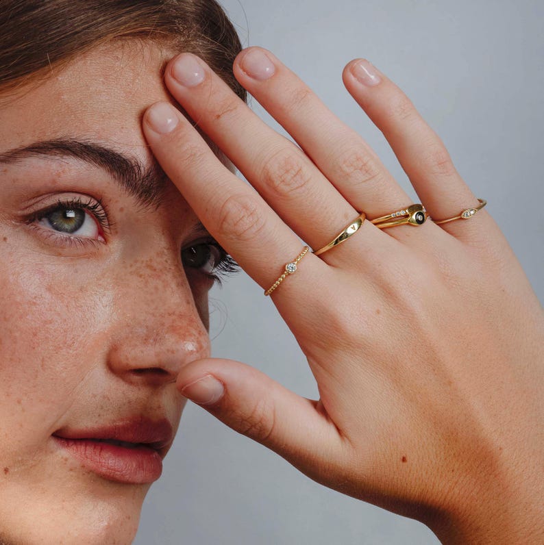 Anello di fidanzamento con diamante minimalista: anello solitario in ...