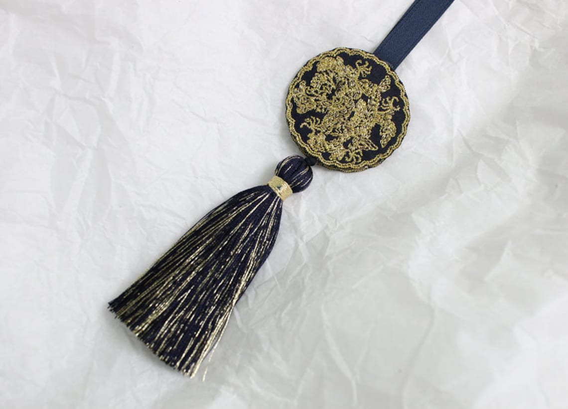 Norigae, Beautiful Korean Traditional Hanbok Accessory, Knot Ornament ...