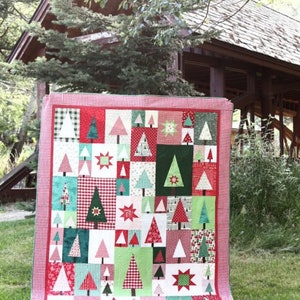 Pine Hollow Patchwork Forest Quilt Pattern by Amy Smart (physical Copy) - Etsy