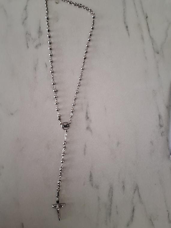 Vintage Dolce & Gabbana Rosary Necklace. - Etsy Vintage Dolce & Gabbana Rosary Necklace. - Etsy