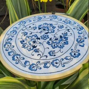 Indigo Floral Embroidery DIY Kit, Beginner Needlework (PDF Pattern) - Etsy