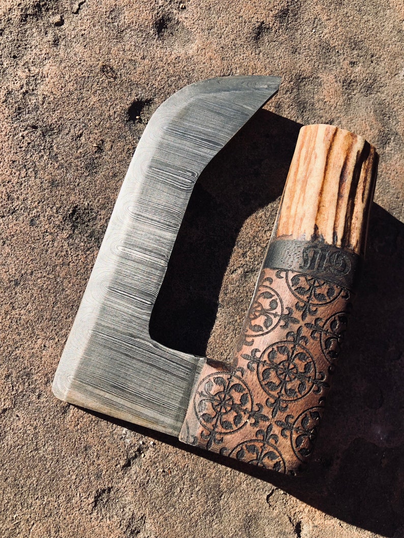 Custom Damascus Ulu, Hand Forged Damascus Skinner Knife With Deer ...