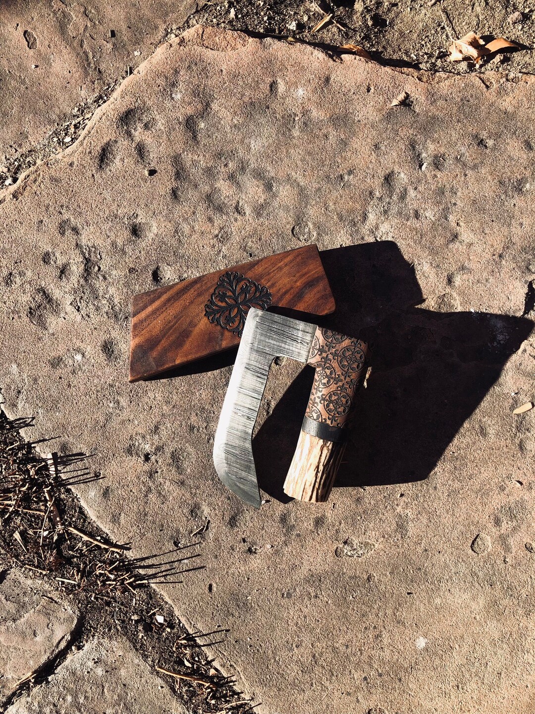 Custom Damascus Ulu, Hand Forged Damascus Skinner Knife With Deer ...