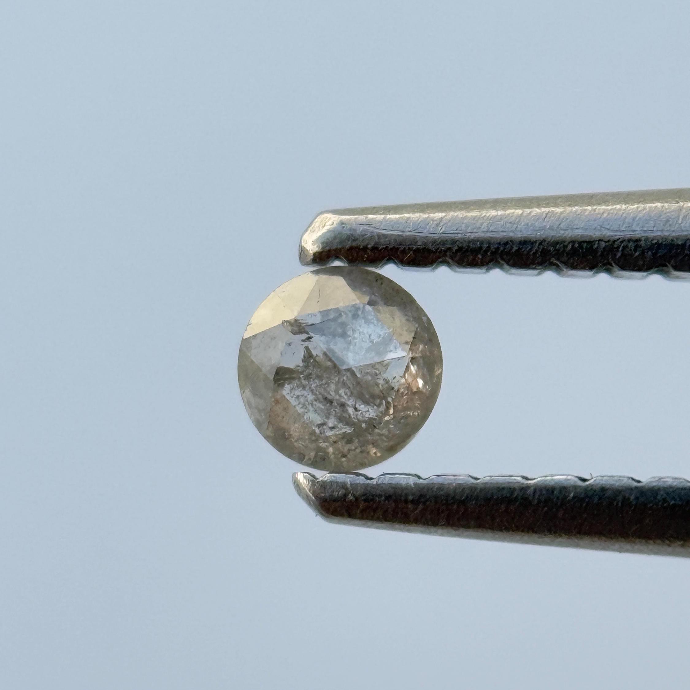 Round Grey Rose Cut Diamond , Minimalist 3 Mm Size Round Shape Icy Salt ...