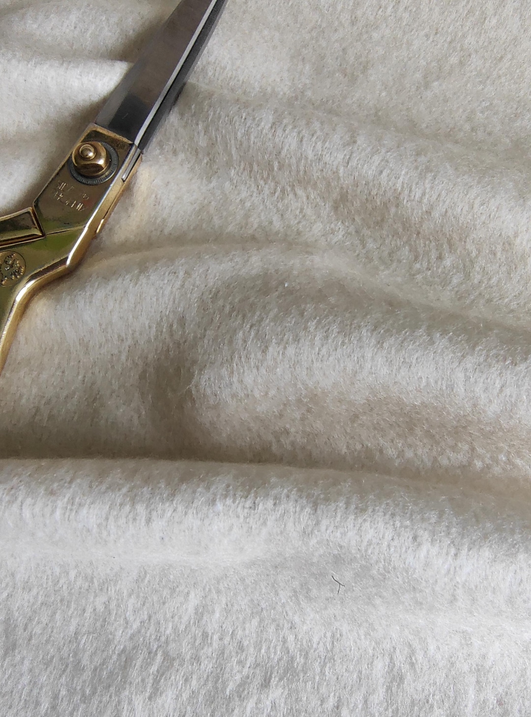 Off-white Soft Fabric, Plush Texture Fabric for Coats, Cardigans, Woven ...