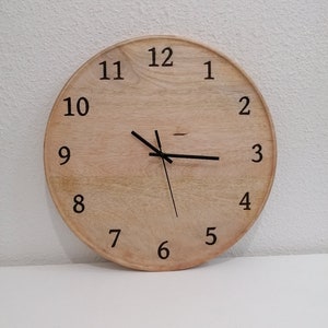 Mango Wood Clock Round Type Pendulum Simple and Elegant Wooden Wall ...