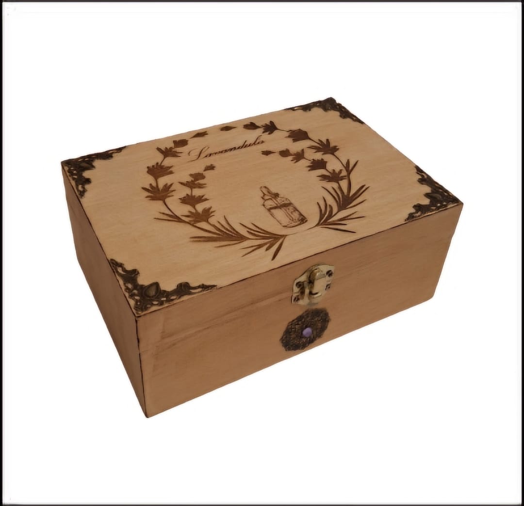 Essential Oil Storage Box Engraved With a Lavender Wreath, 10 Ml Vial ...