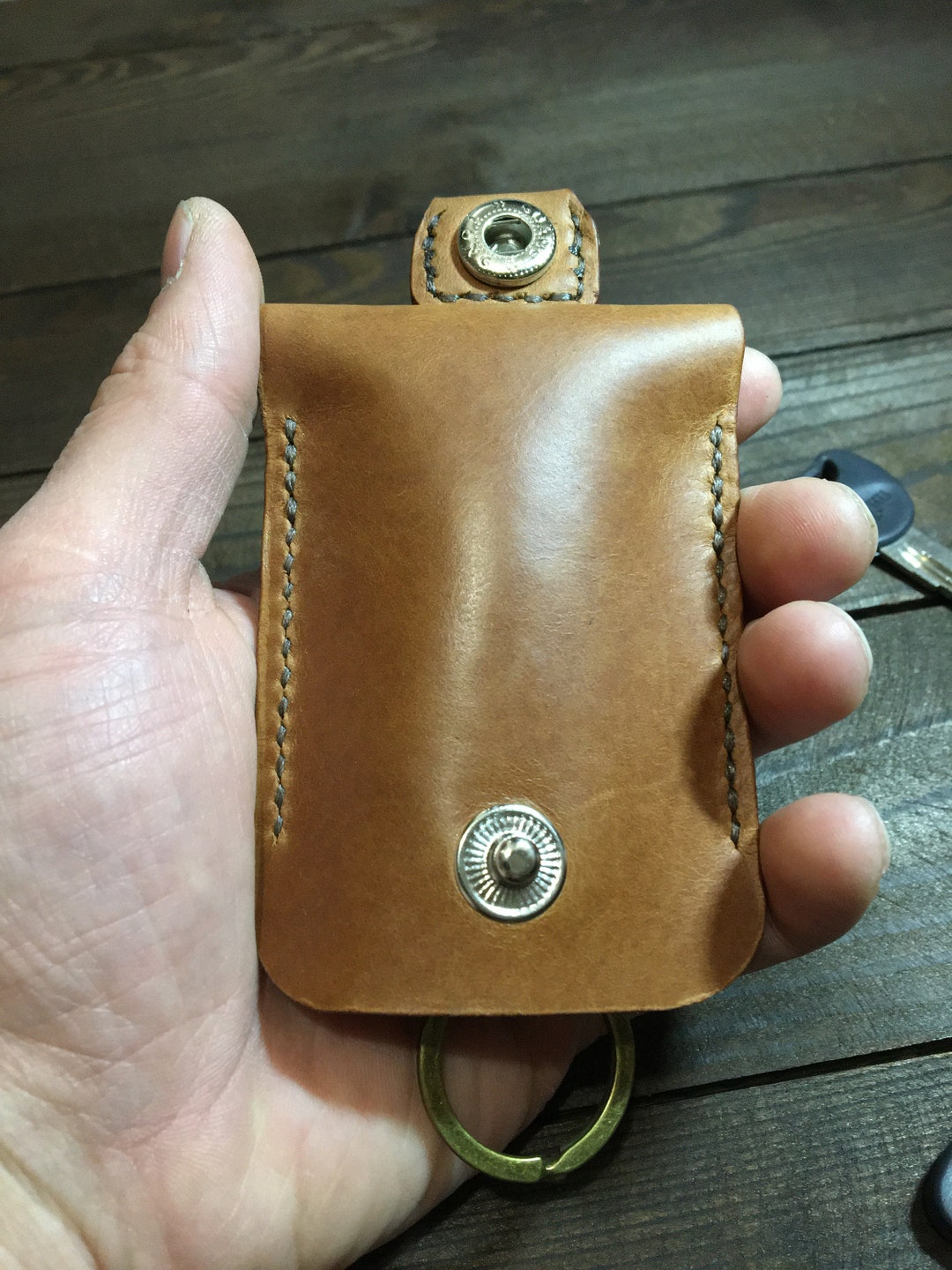 Comfortable Leather Key Holder With Pull Strap, Keychain,key Pouch ...
