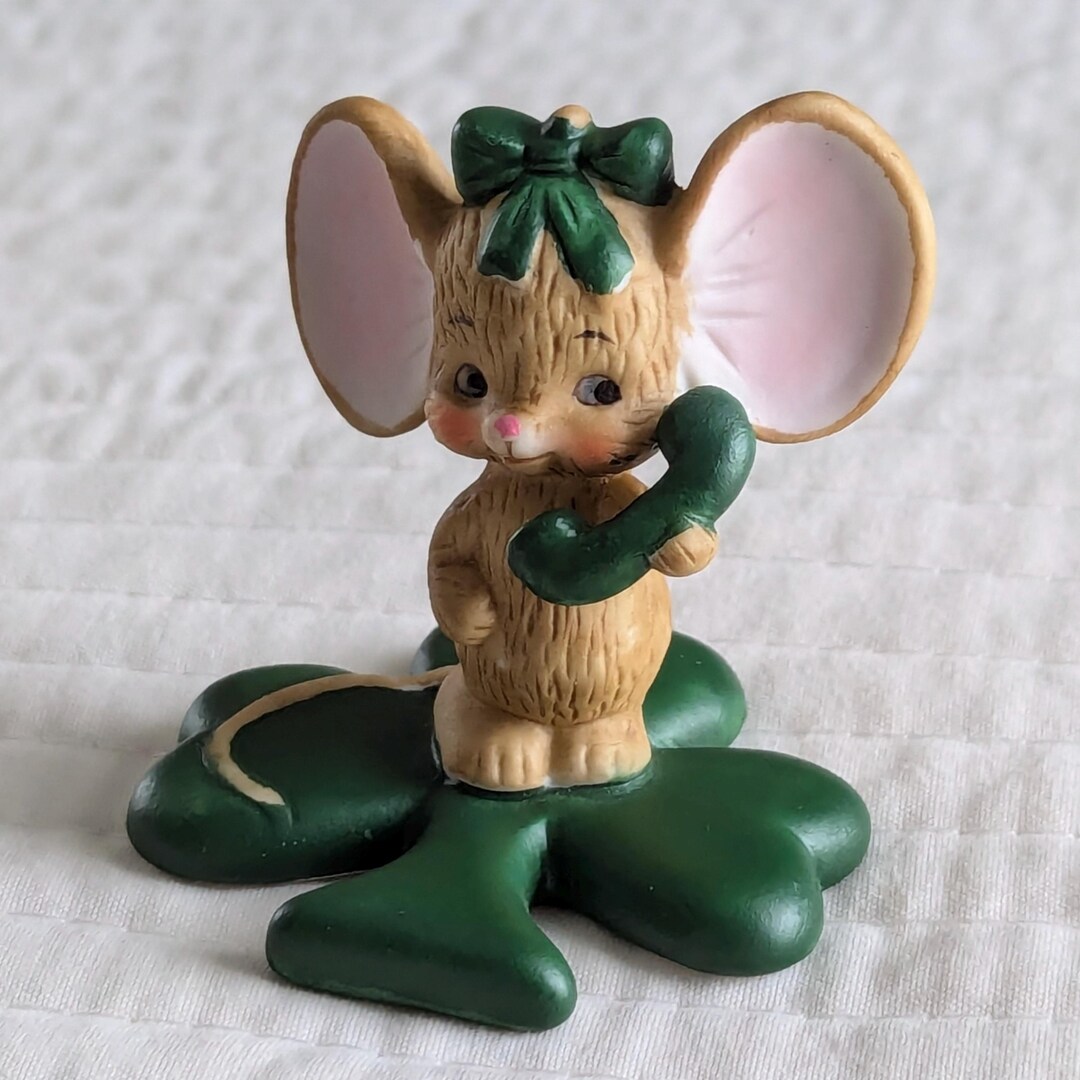 Vintage LEFTON Talking Mouse With Telephone on 3-leaf Clover - Etsy