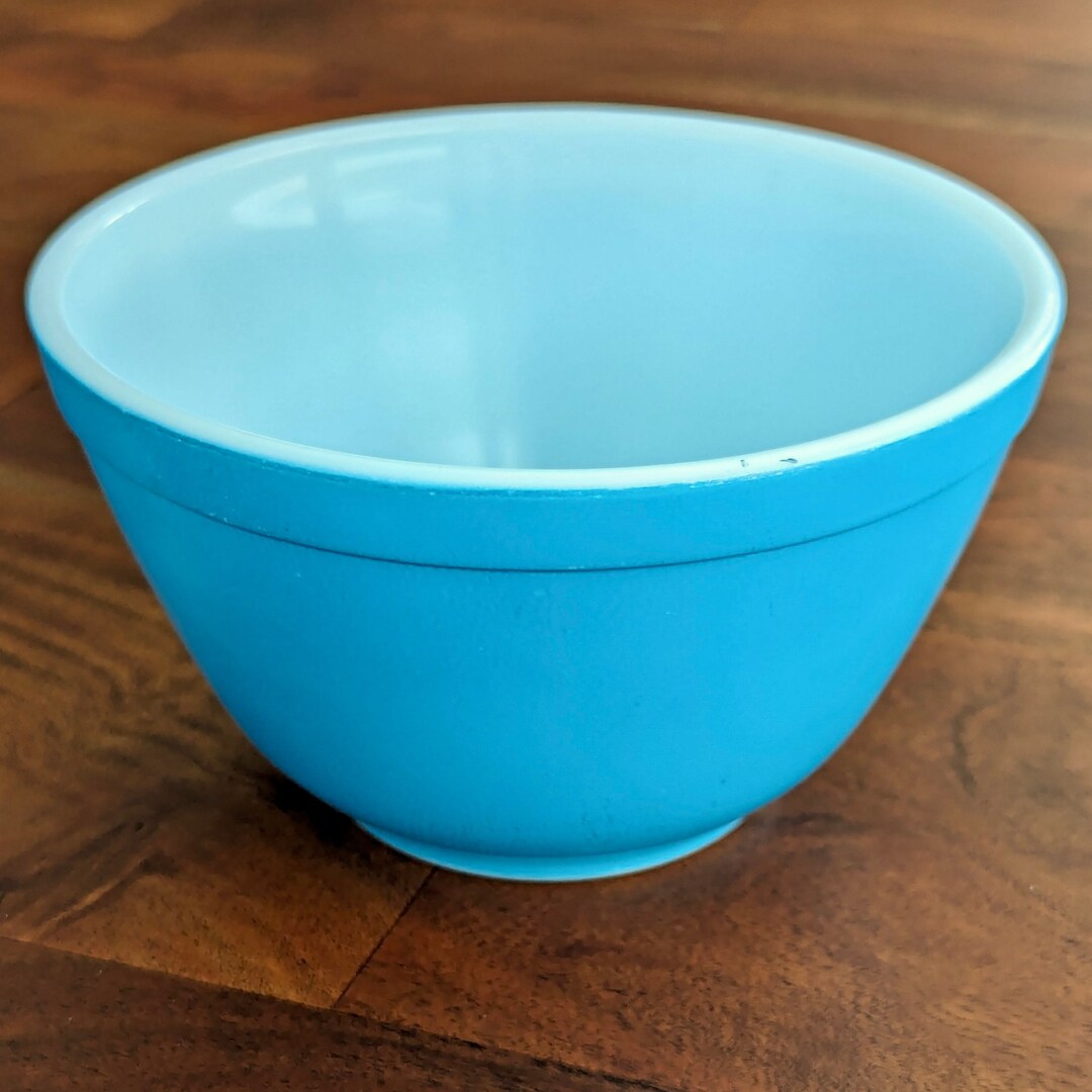 Vintage BLUE Pyrex Nesting Mixing Bowl 401 - Etsy