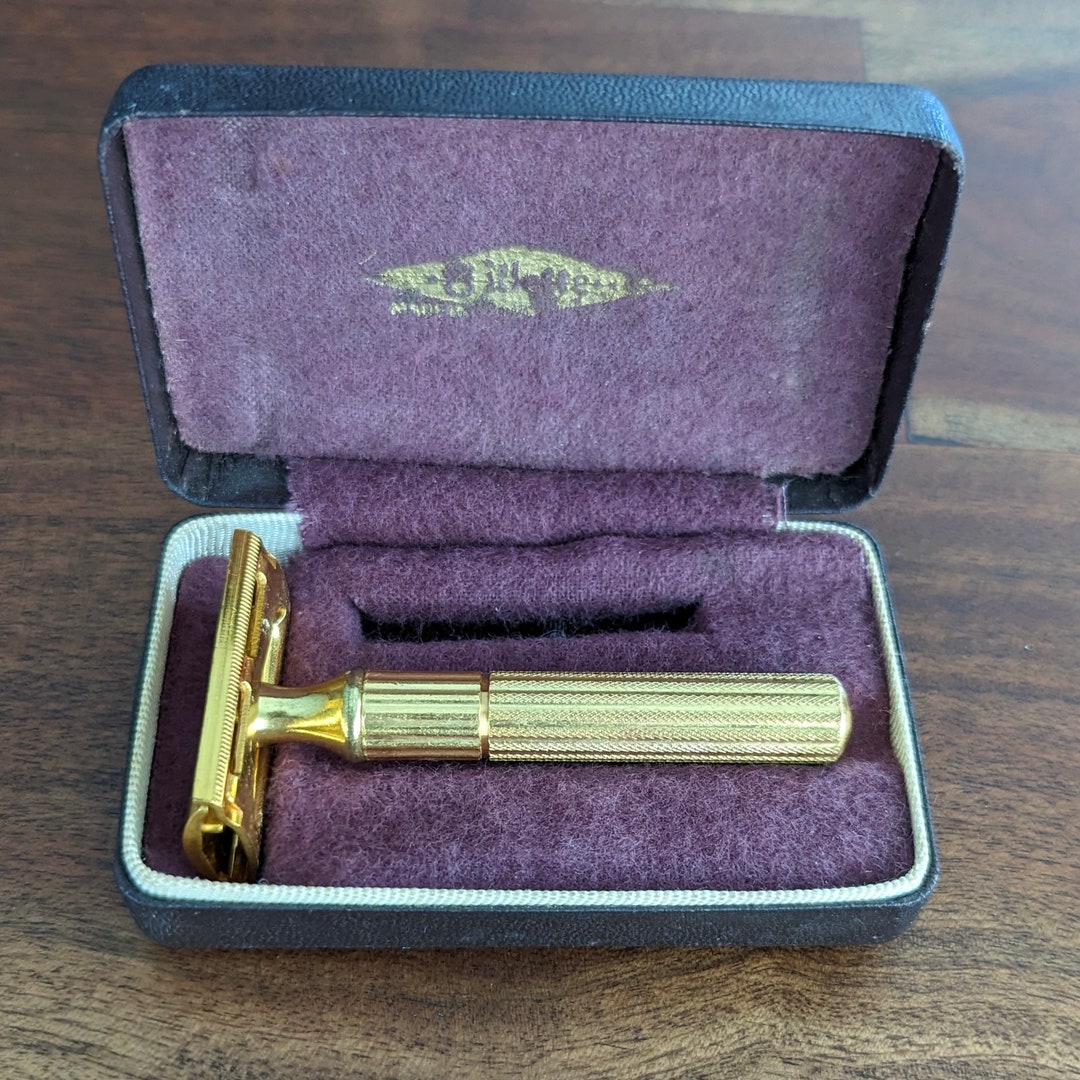 Vintage 1940's GILLETTE Gold Tech Fat Handle Double Edge Razor in ...