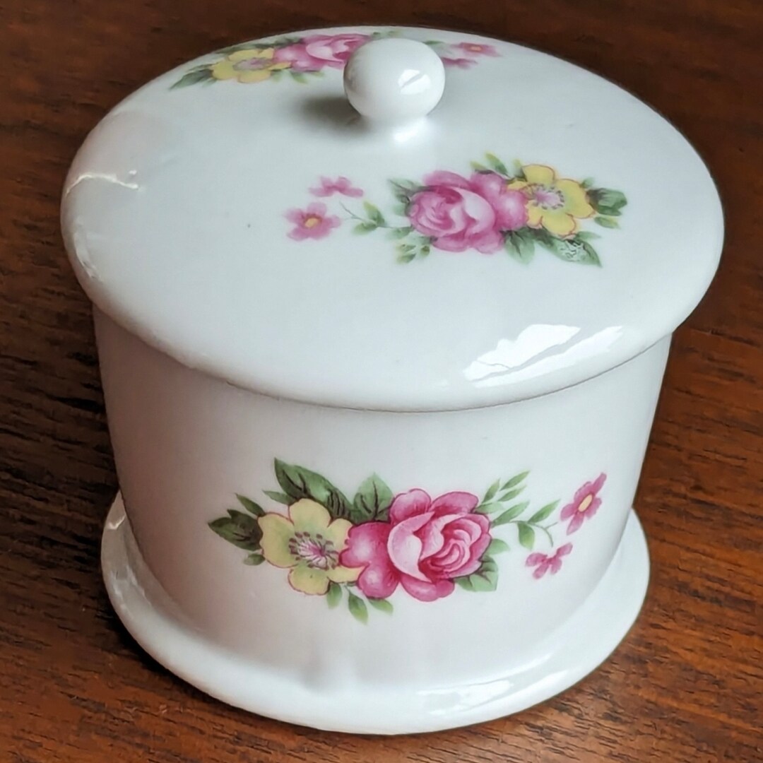 Vintage GIFTCO Porcelain Roses Stamp Roll Dispenser Holder - Etsy