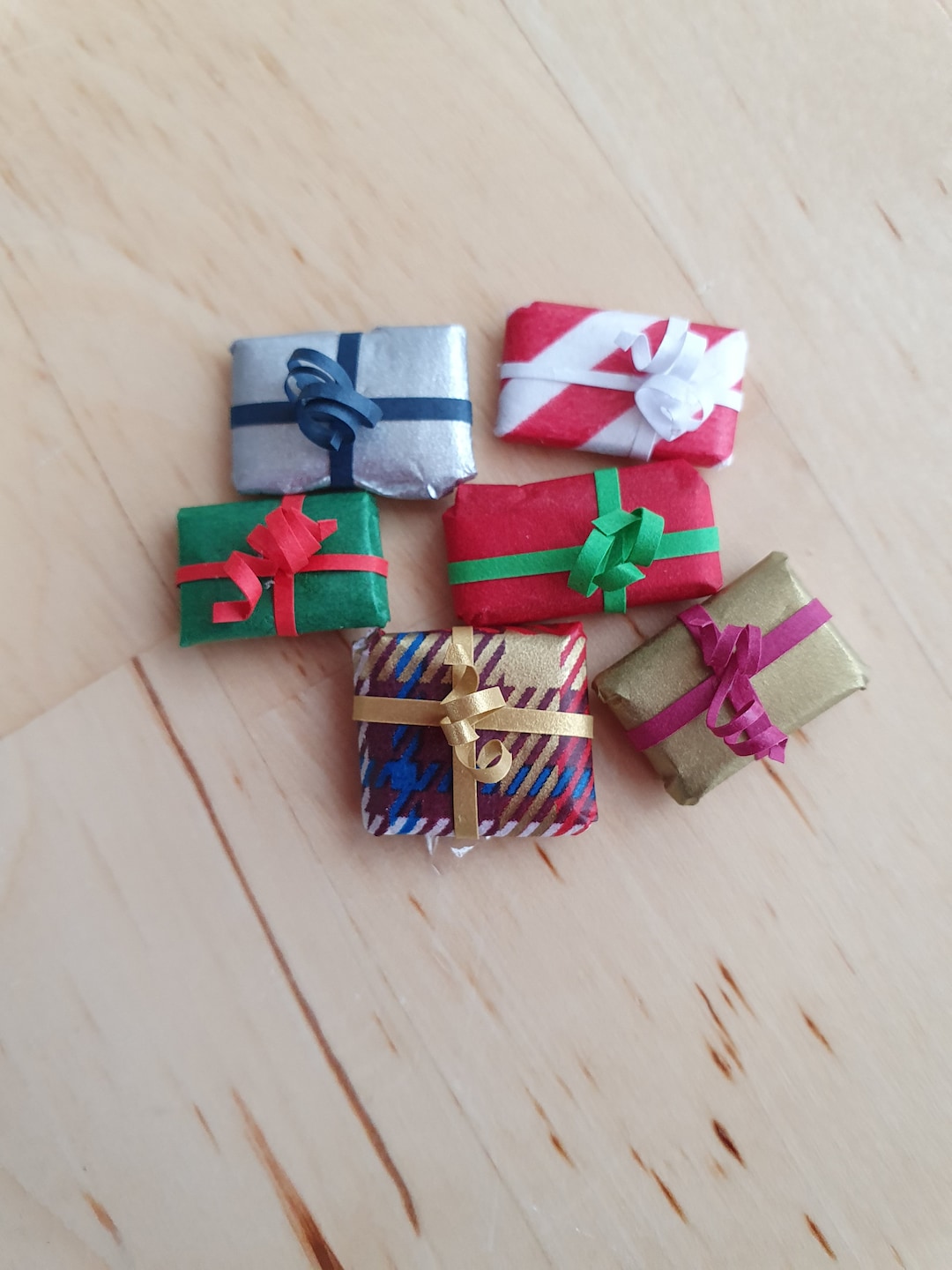 Dolls House Miniature Christmas Presents. - Etsy