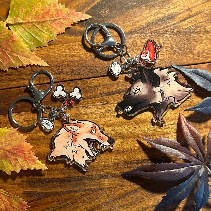 Wolf Keychain - Etsy