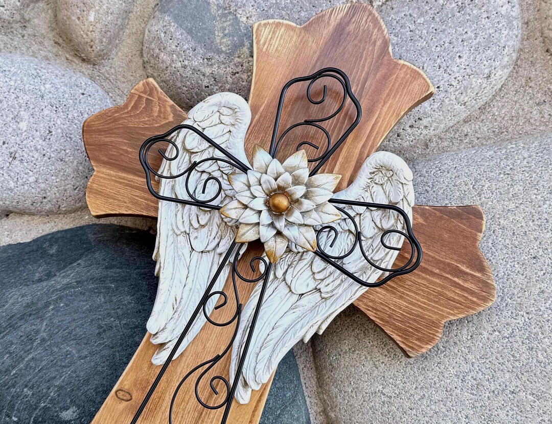 FREE SHIPPING, Colorado Reclaimed Forest Pinewood Angel Wings ...