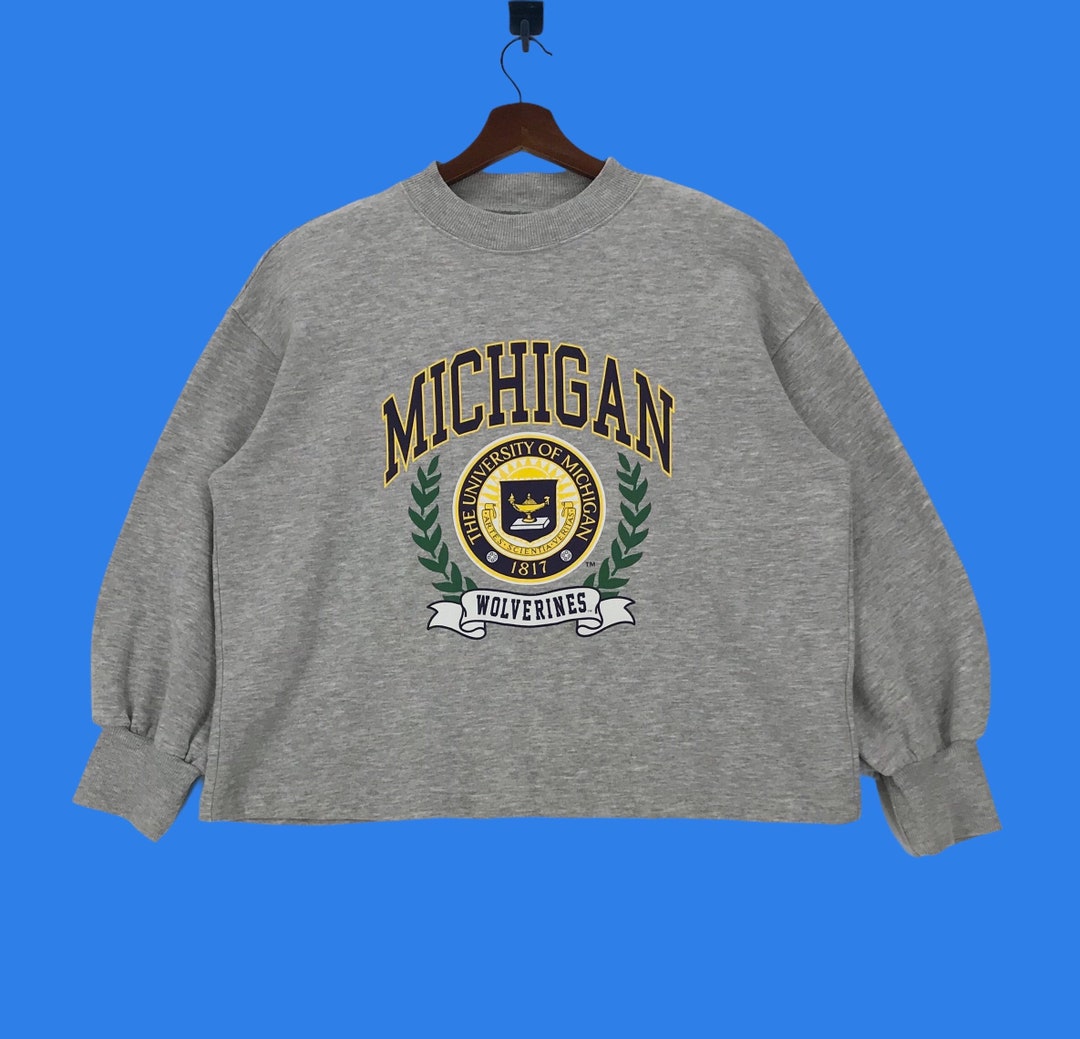 Vintage Michigan Wolverines Football Crop Top Sweatshirt Spellout the ...