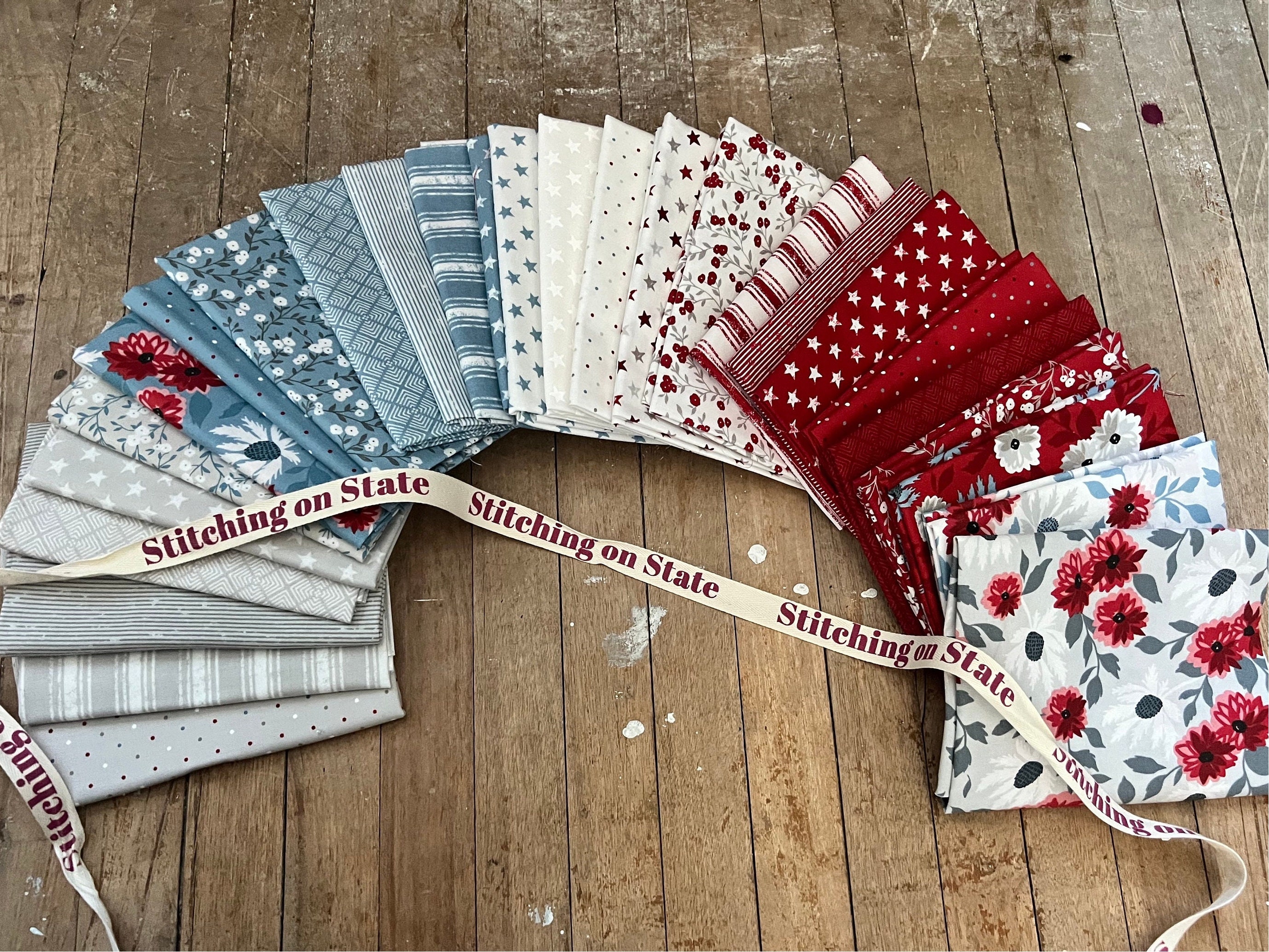 Old Glory Fat Quarter Bundle by Lella Boutique Fat Quarter Bundle, Red ...