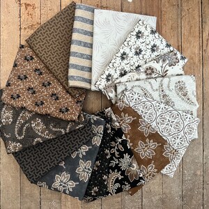 Paper Petals Fat Quarter Bundle, 14 Fat Quarters, Nancy Rink for Marcus ...