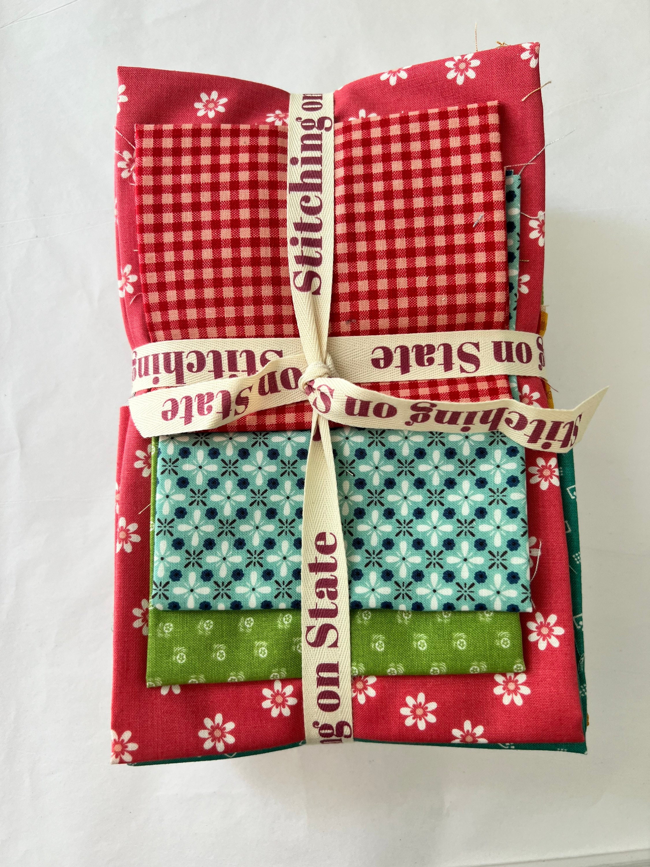 Twitter Quilt Kit, Bird Quilt Kit, Lori Holt Fabric, Wall Quilt, Baby ...