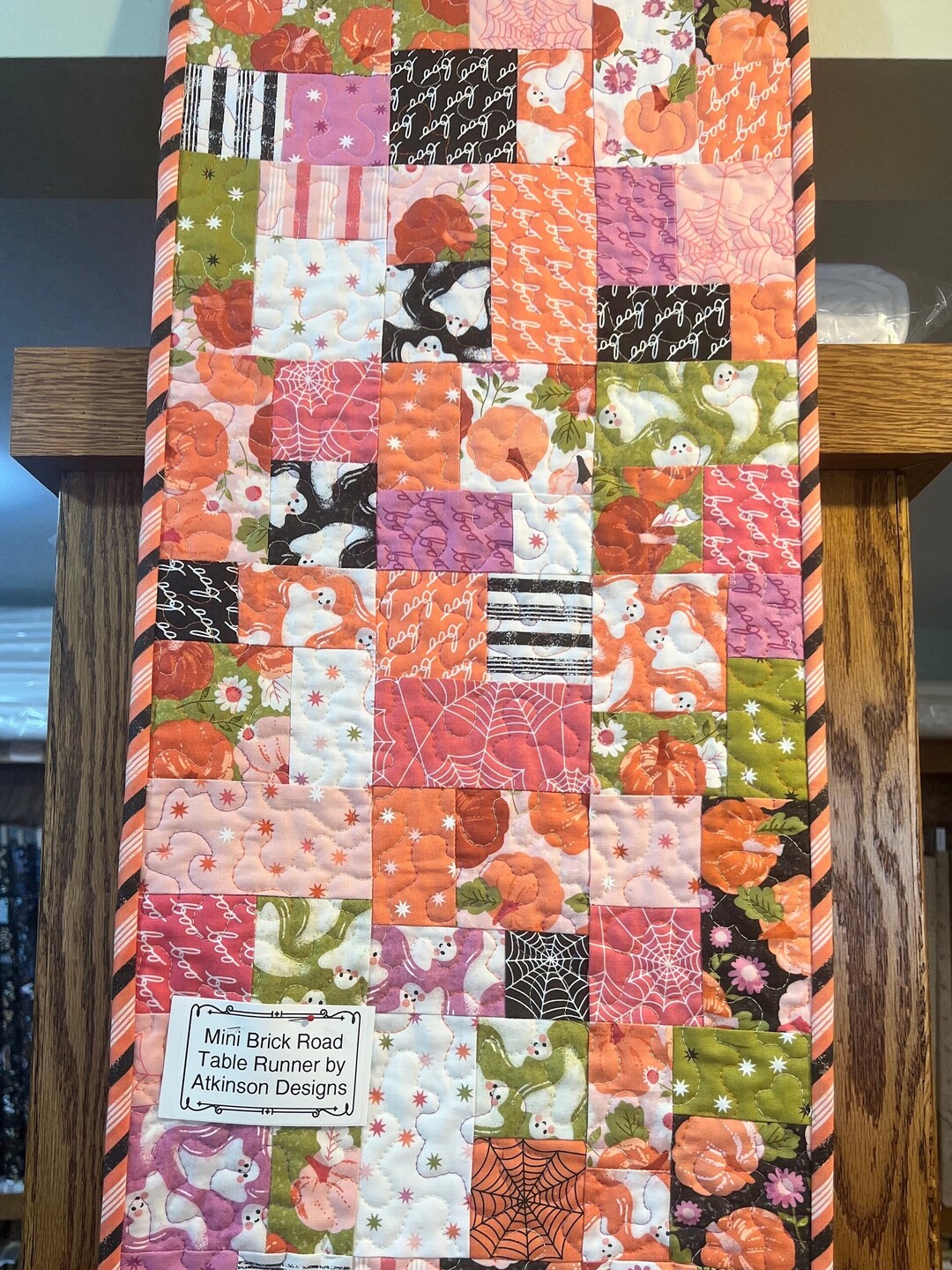 Halloween Table Mini Brick Road Table Runner Kit, Quilted Table Runner ...