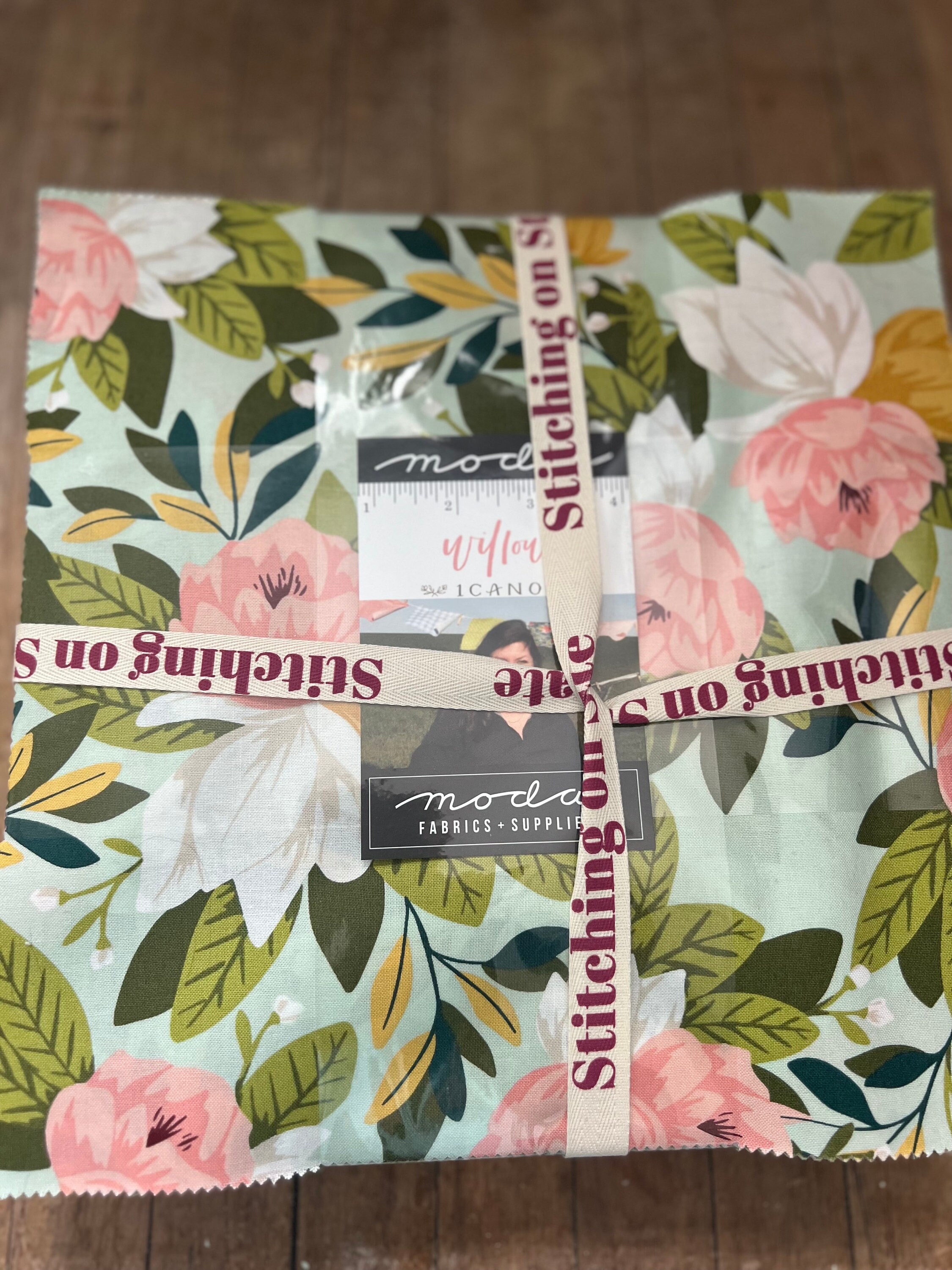 Climbing Vines Quilt Kit, Throw Quilt Kit, Willow 1 Canoe Fabric, Throw ...