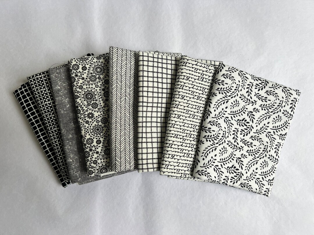 Black and White Fat Quarter Bundle Fat Quarters Modern - Etsy
