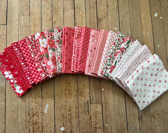 Love Blooms Fat Quarter Bundle Lella Boutique Fat Quarter Bundle, Red ...