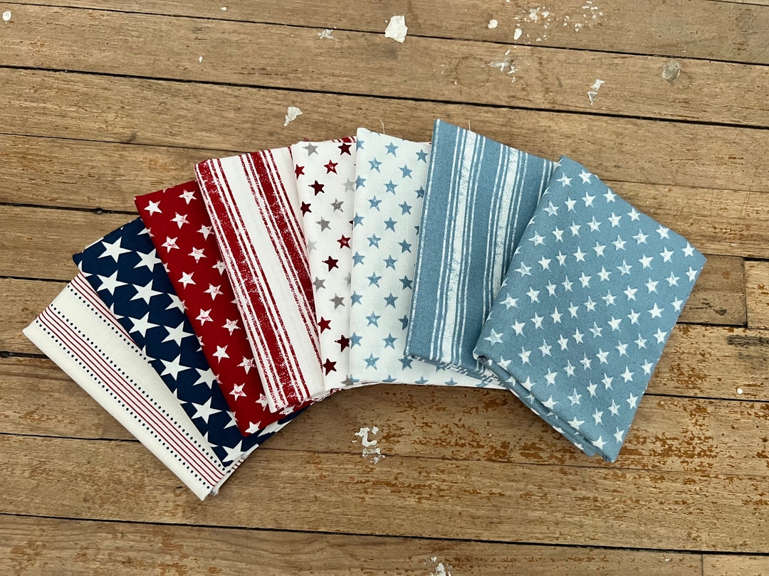 Old Glory Fat Quarter Bundle by Lella Boutique Fat Quarter Bundle, Red ...