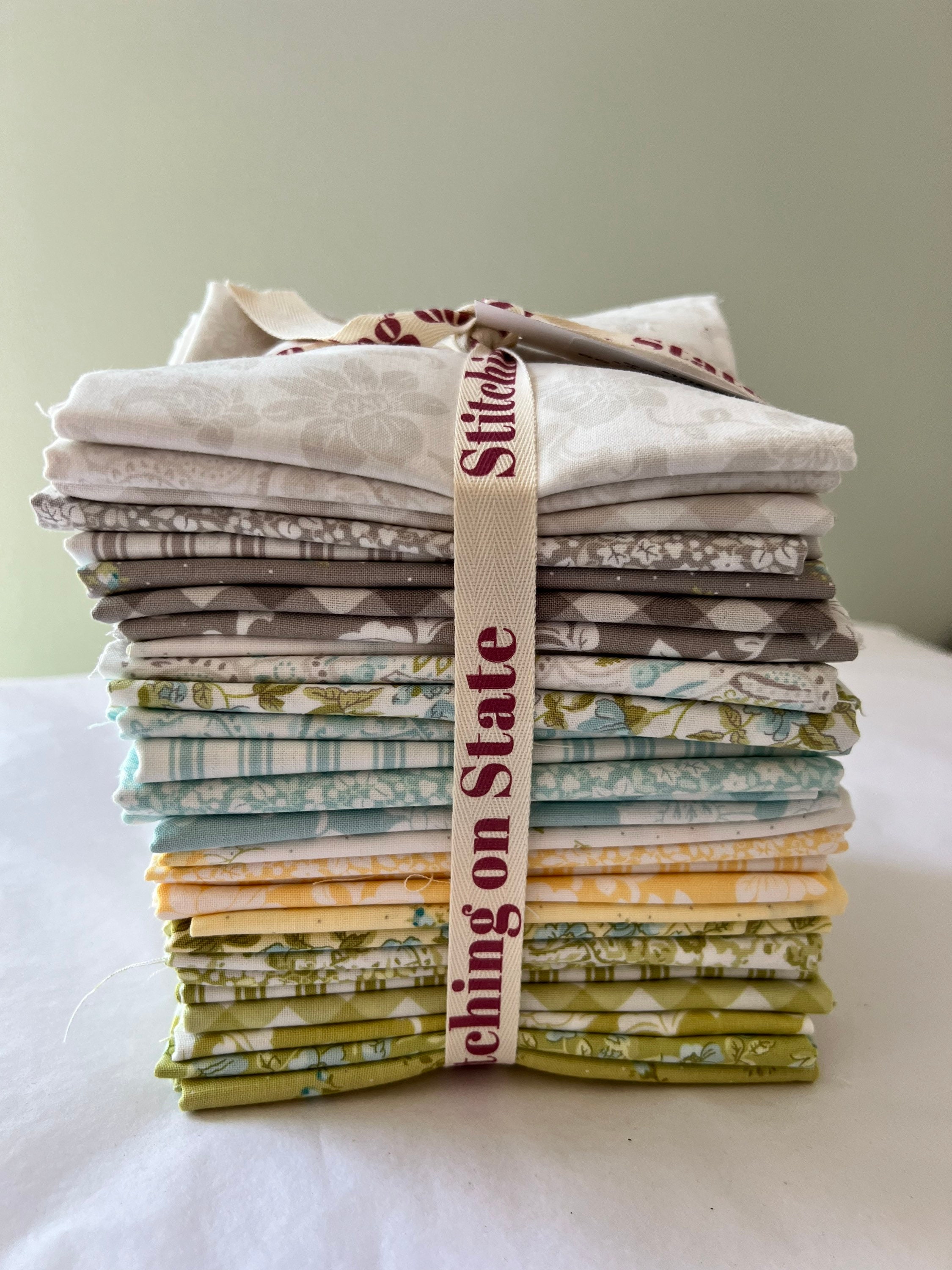 The Shores Fat Quarter Bundle by Brenda Riddle Fat Quarter Bundle,gray ...